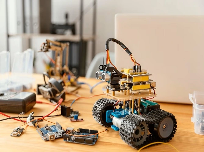 Robotics by IARoTech